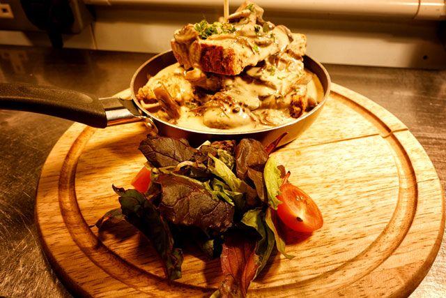 The Ivor Arms | Top 100 Attractions