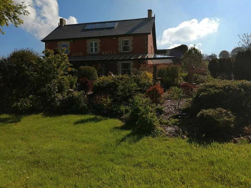 The Lion Hotel | Top 100