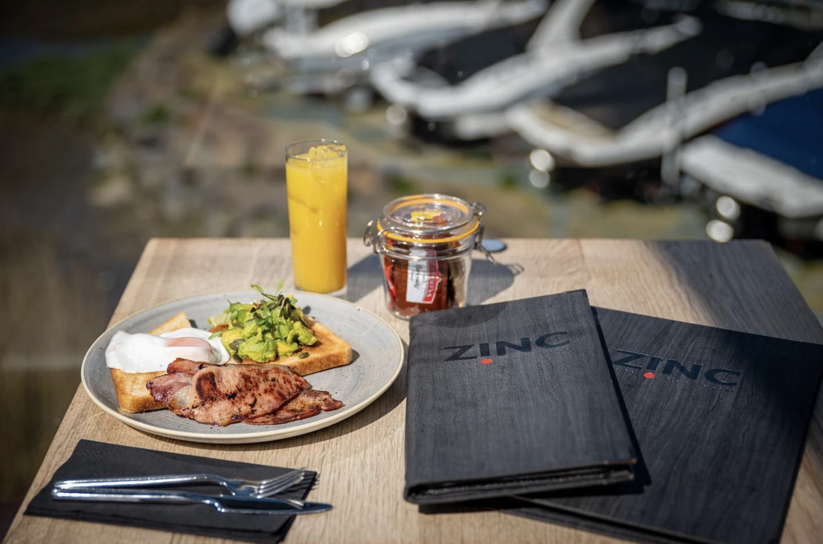 Zinc Cafe Bar & Grill | Top 100