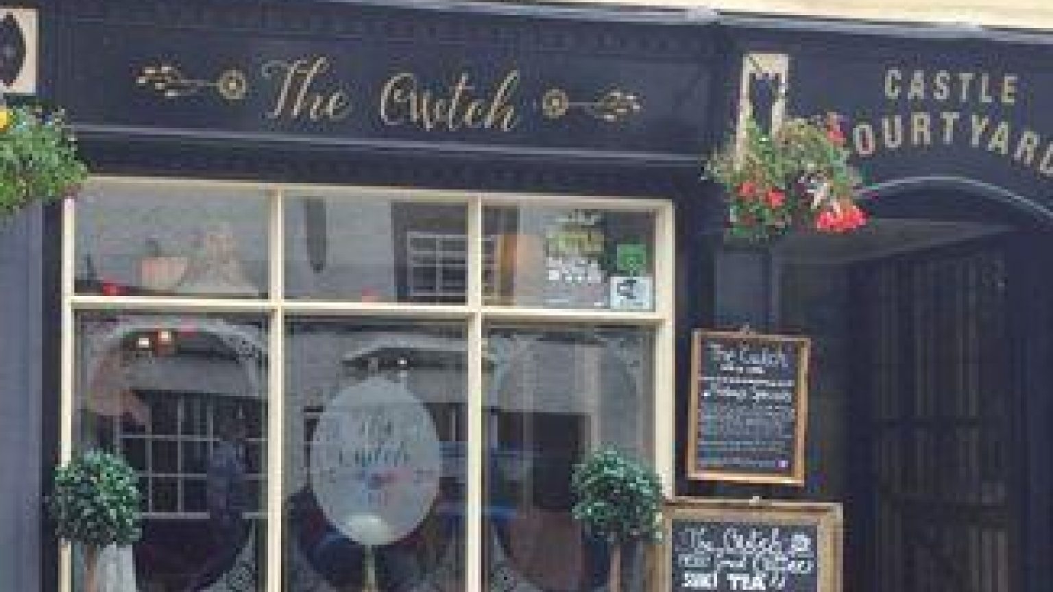 Cwtch Café | Top 100