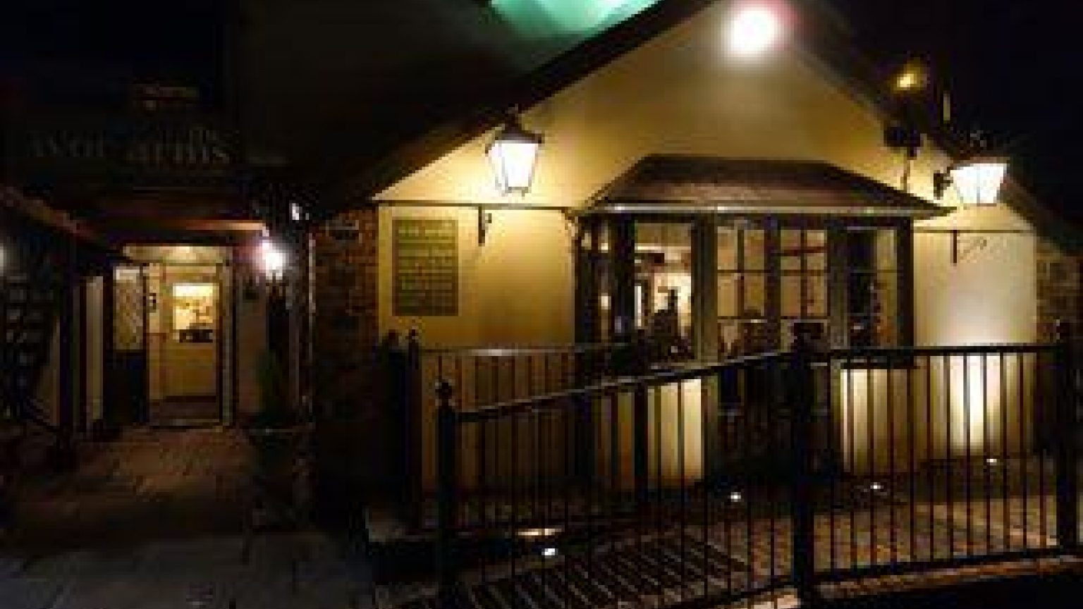 The Ivor Arms | Top 100 Attractions