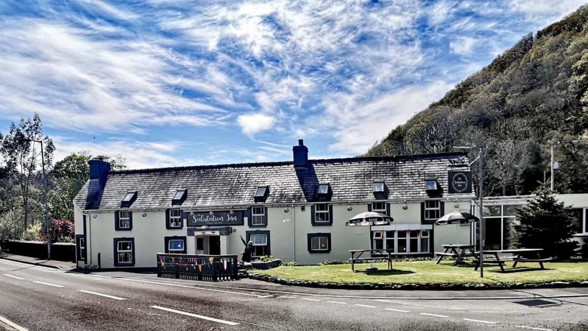 The Salutation Inn | Top 100 Attractions