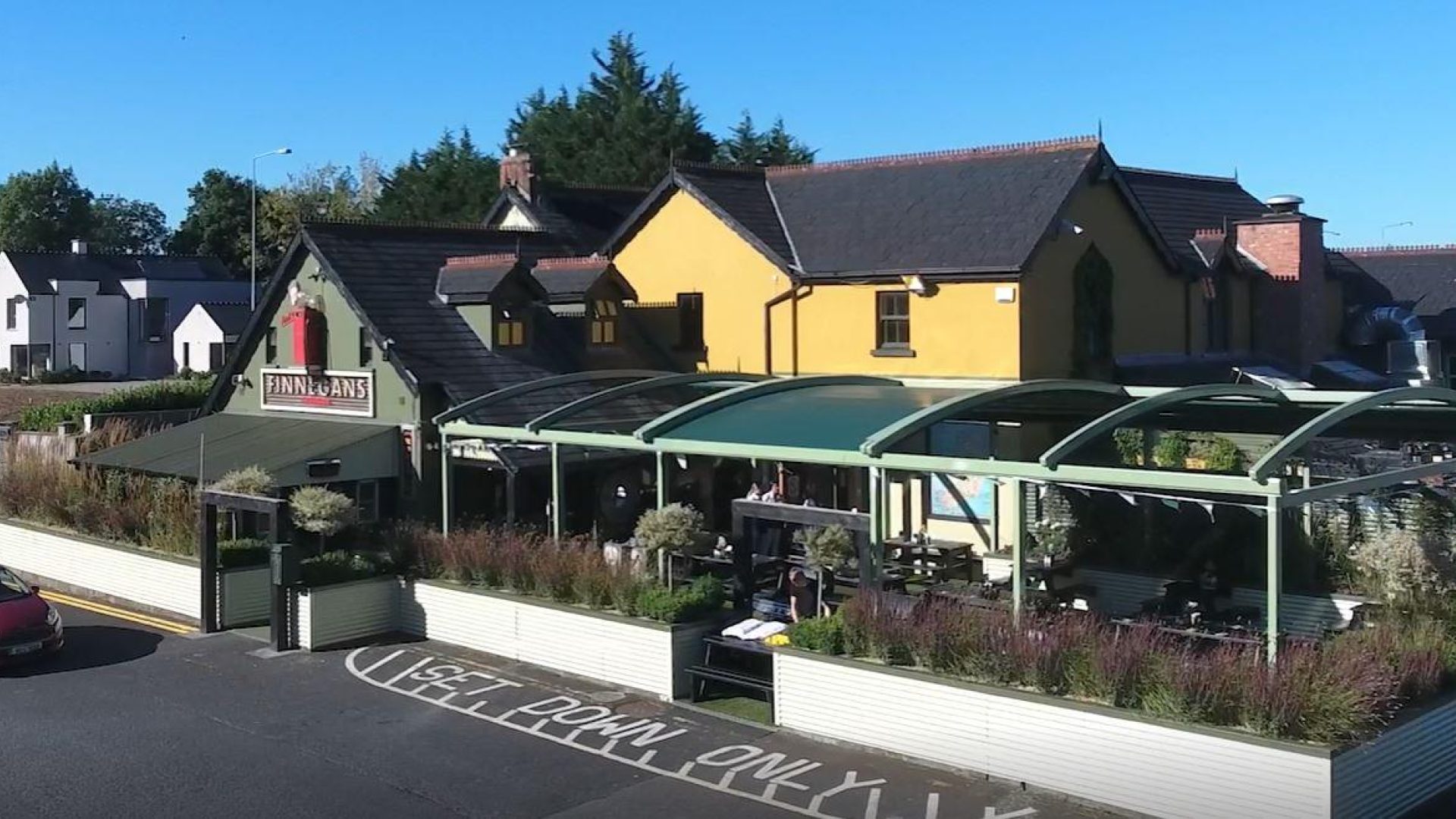 MJ Finnegans Restaurant & Bar | Top 100