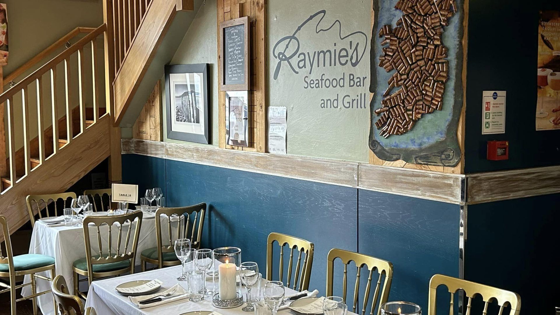Raymies Seafood Bar & Grill | Top 100