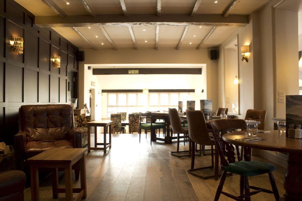 Longlands Inn & Restaurant | Top 100 Attractions